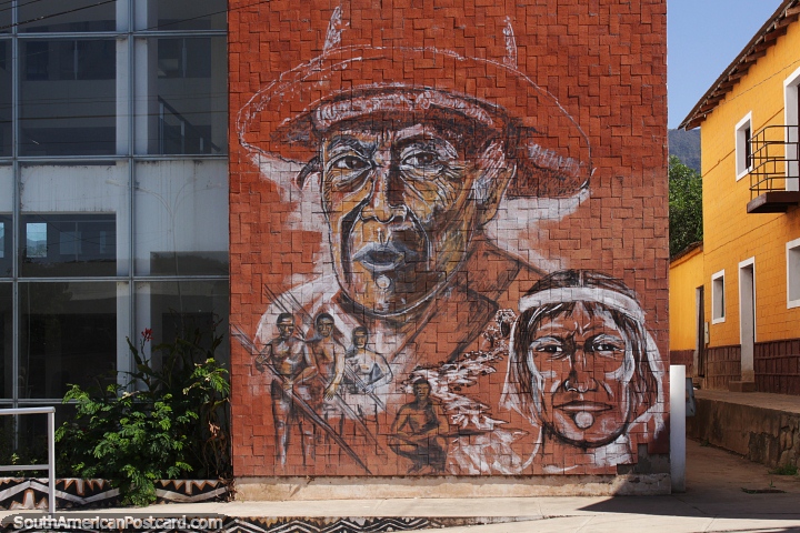 Beautiful mural and artwork in Camiri of the people. Photo from Bolivia ...